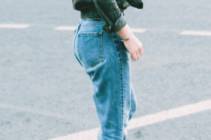 What Are Boyfriend Jeans? A Guide to Understanding This Popular Style ...