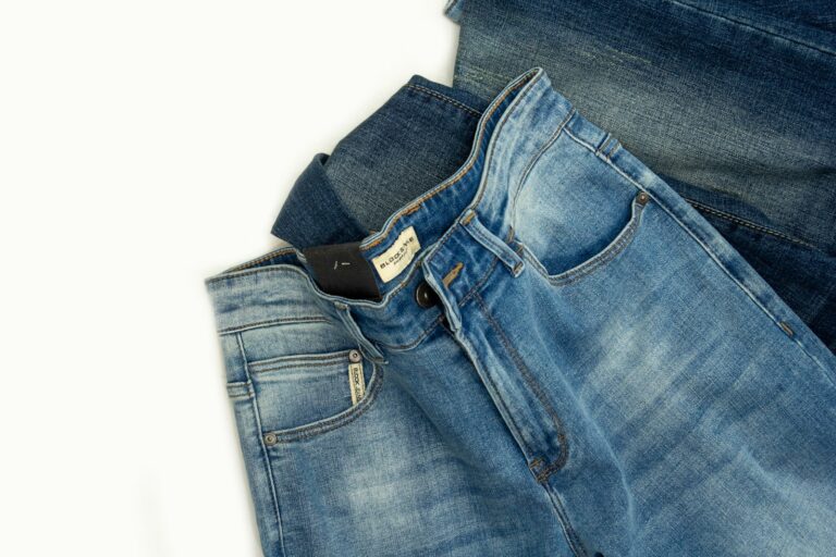 What Is an Outseam? A Quick Guide for Understanding Pants - The Refined